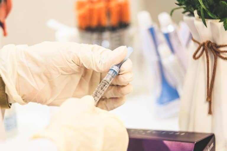 Qu'est-ce que la médecine esthétique ? Définition | Que veut dire
